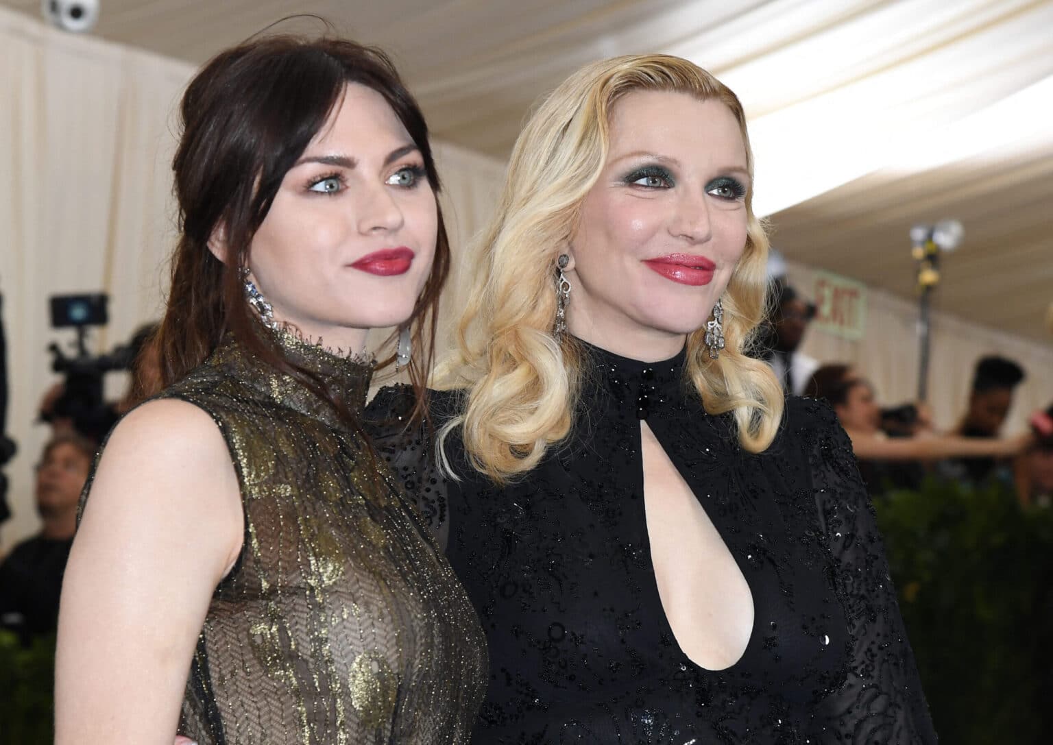 Frances Bean Cobain : l'actualité de la fille de Kurt Cobain et ...